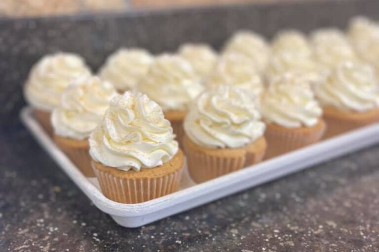 home page - Holt's Bakery And Restaurant